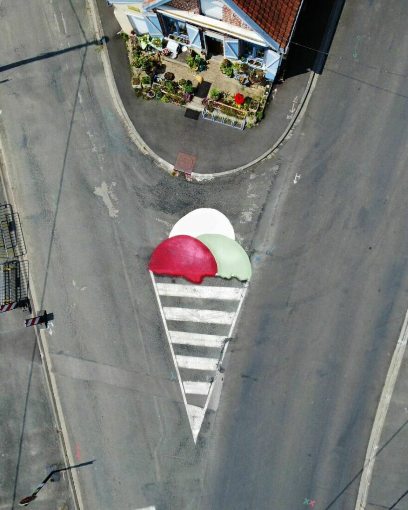 25 Times This Artist Created Interesting Street Art At the Most ...