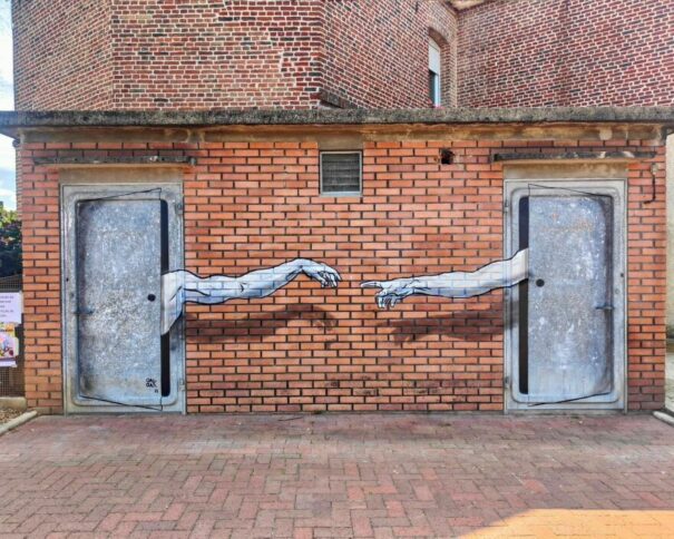 25 Times This Artist Created Interesting Street Art At the Most ...