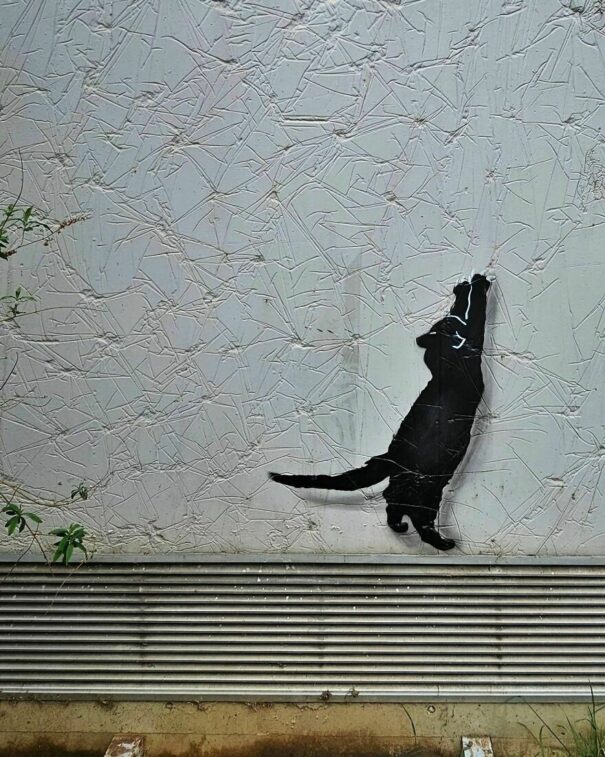 25 Times This Artist Created Interesting Street Art At the Most ...