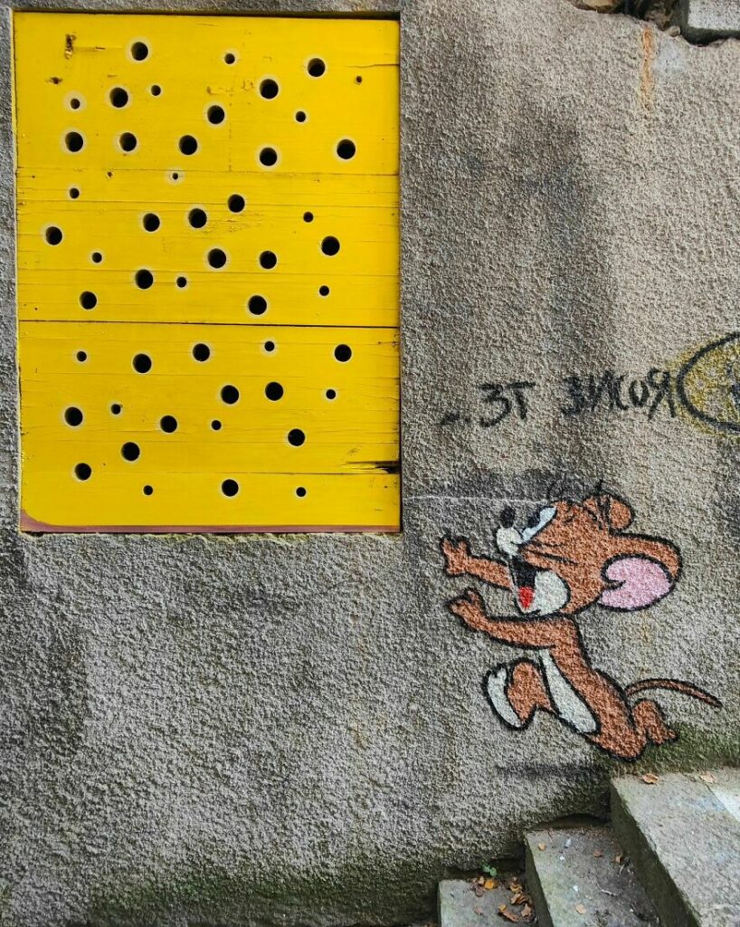 25 Times This Artist Created Interesting Street Art At the Most ...