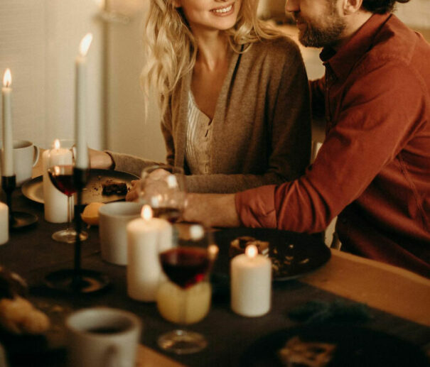 25 Insights From Those Who Have Dated Wealthy Partners | DeMilked