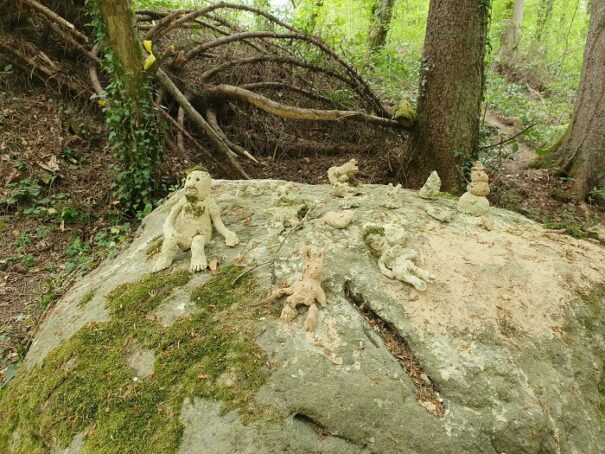 40 Pics Of Fascinating Things People Found In A Forest | DeMilked