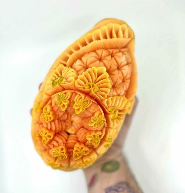 25 Spectacular Food Carvings By World-Class Artist Daniele Barresi ...