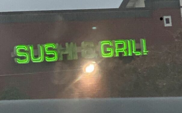 25 Neon Sign Fails That Are Pure Comedy Gold | DeMilked