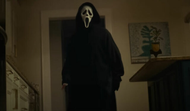 25 Movie Villains People Think They Can Outrun For 24 Hours And Stay ...