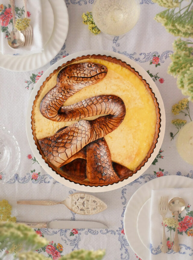 20 Photos Showcasing Devoney Scarfe’s Artistic Pies | DeMilked