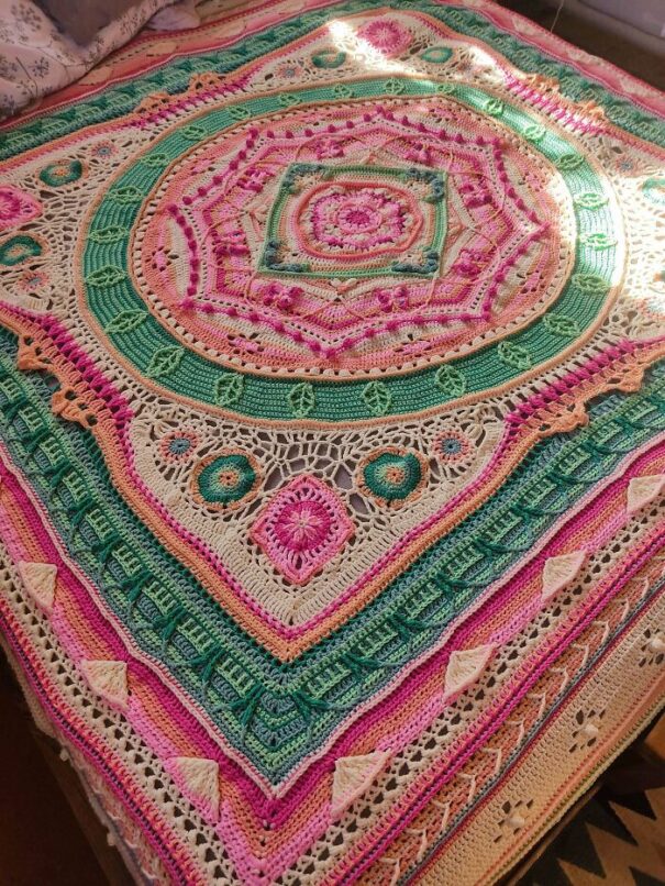 35 Of The Most Unique And Creative Crocheted Works, As Shared In This ...