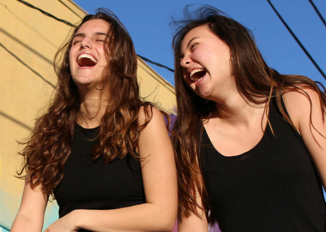 25 Inappropriate, Crazy Or Strange Funerals Folks Have Witnessed | DeMilked