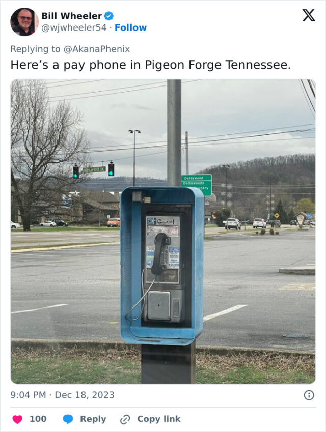 25 Funny Responses People Gave When Someone Online Asked If Payphones ...