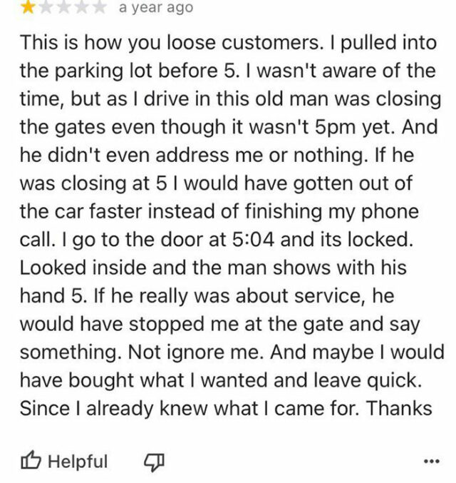 40 Of The Dumbest Clients That Customer Service Workers Remember | DeMilked