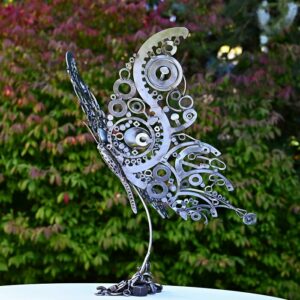 Artist Creates Stunning Animal Sculptures Made Out Of Recycled ...