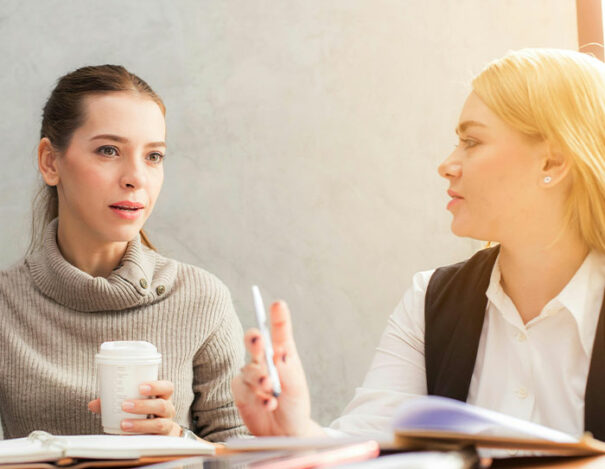 25 Signs That Indicate Someone Is Of Low Intelligence | DeMilked