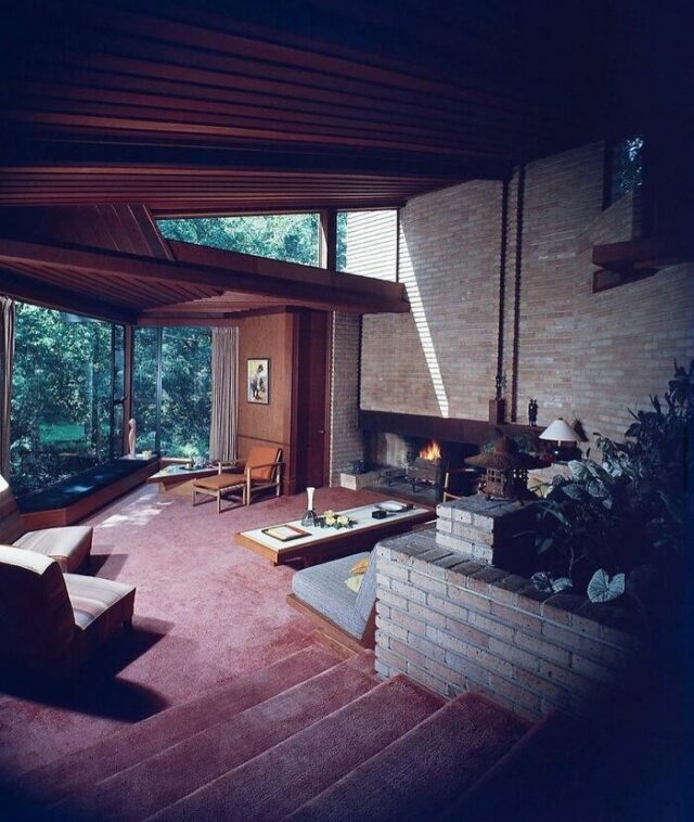 25 Charismatic Photos Of Interior Looks From The ’50s To ’80s | DeMilked