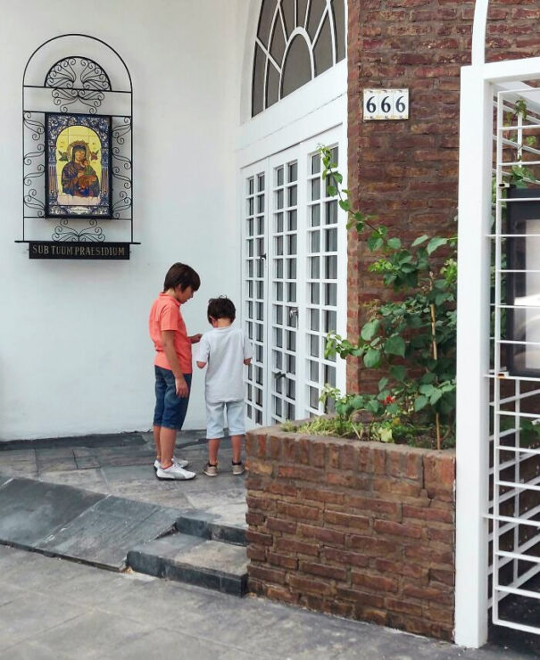 40 Ironic Photos That Seem To Prove The Universe Has A Sense Of Humour | DeMilked