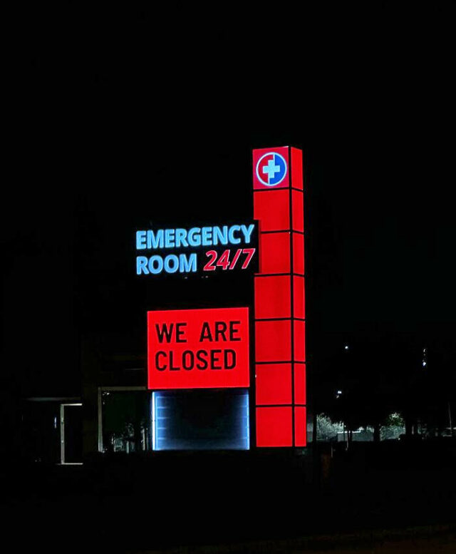 40 Ironic Photos That Seem To Prove The Universe Has A Sense Of Humour ...