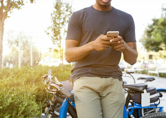 30 Common Quirky Habits That Nobody Will Admit To | DeMilked
