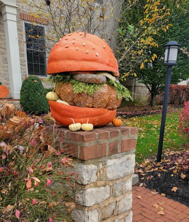 40 Impressive Displays Of Pumpkin Carving Skills | DeMilked