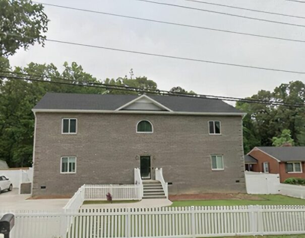 25 Of The Worst Building Designs By Architects | DeMilked