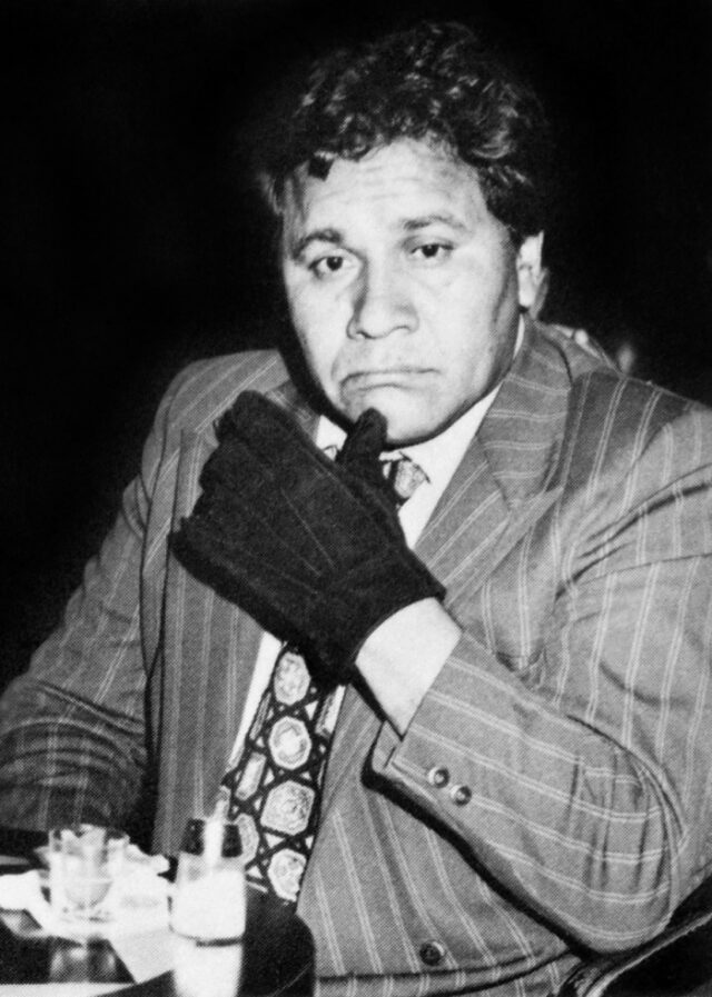 20 Celebs Who Vanished Without A Trace | DeMilked