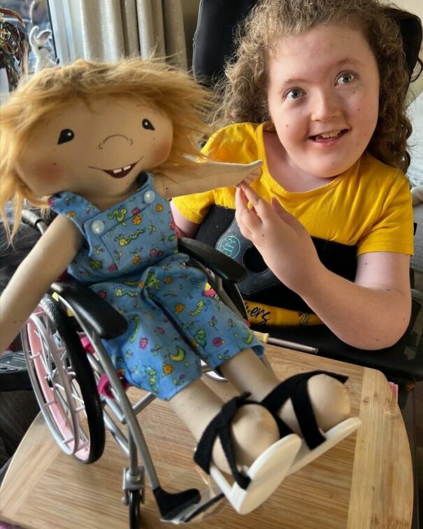25 Dolls Crafted To Represent Children With Rare Conditions | DeMilked