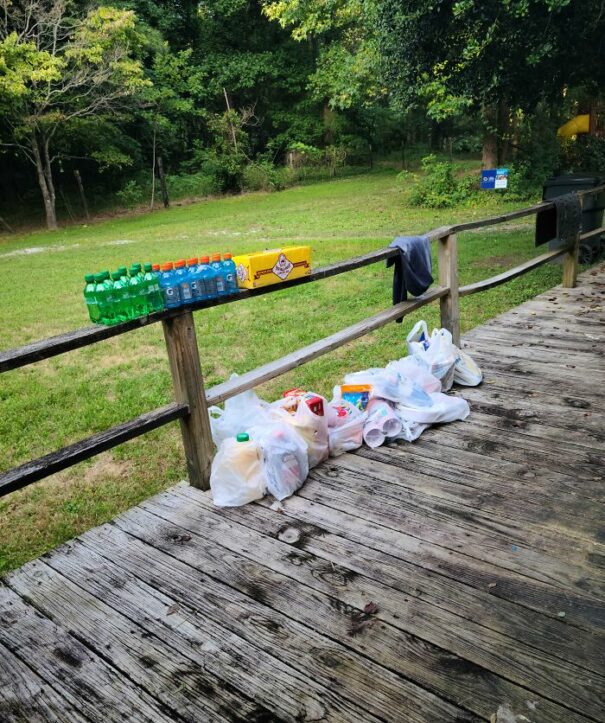 35 Wholesome Neighbours That Went Above And Beyond For Others | DeMilked