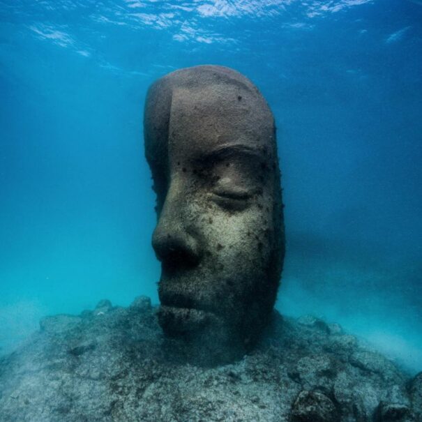 10 Stunning Underwater Installations By Jason DeCaires Taylor, Sculptor ...
