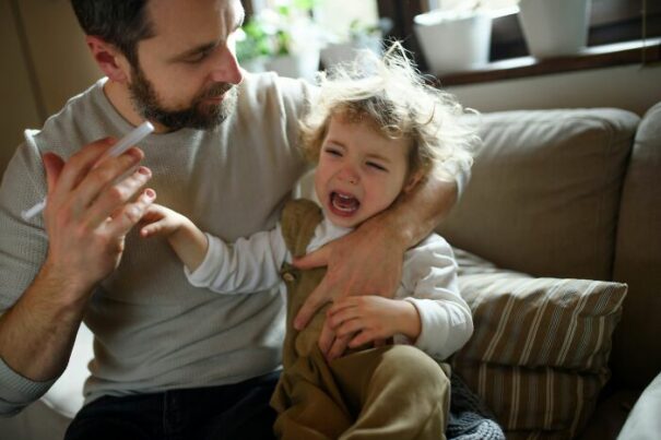 25 Unwitting Mistakes Dads Make With Their Daughters | DeMilked