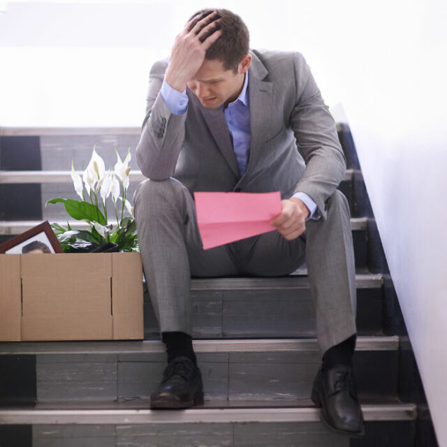 25 Of The Wildest Workplace Stories, According To People | DeMilked