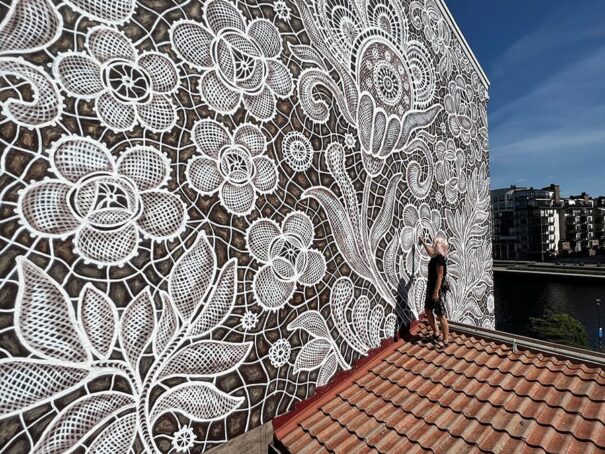 This Artist Paints Amazing Lace Murals To Add A Touch Of Magic In Urban ...