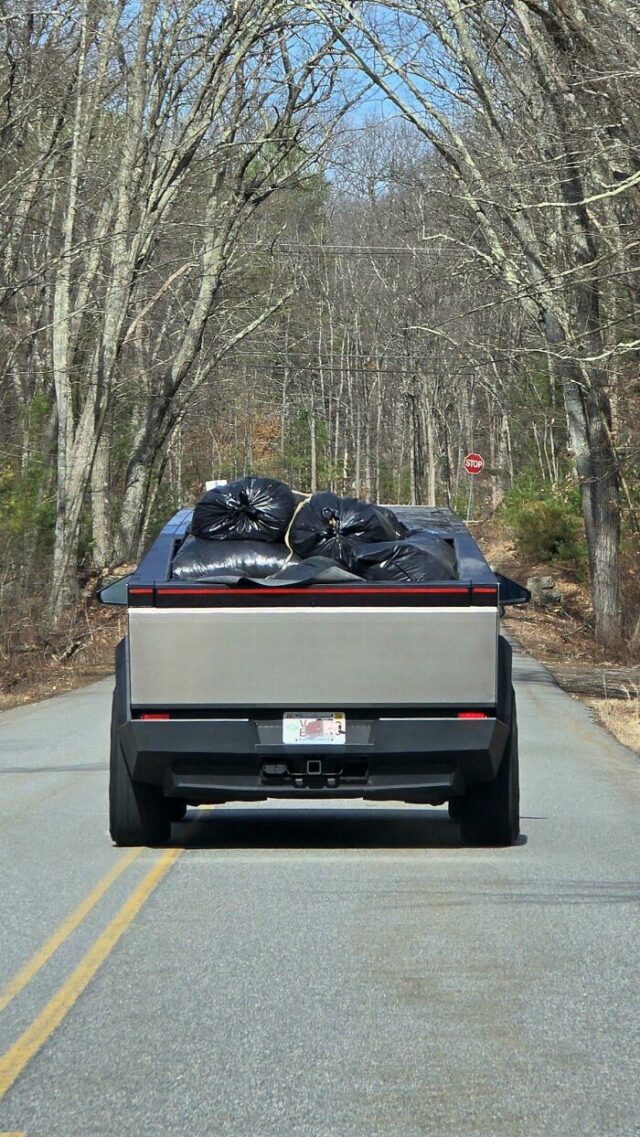 “Cyberstuck”: 25 Honest Takes On Cybertrucks | DeMilked