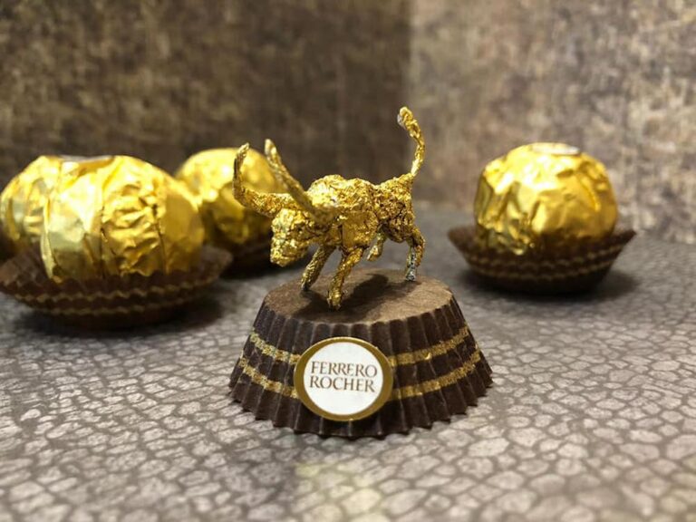 12 Astrological Signs Crafted From Ferrero Rocher Gold Foil | DeMilked