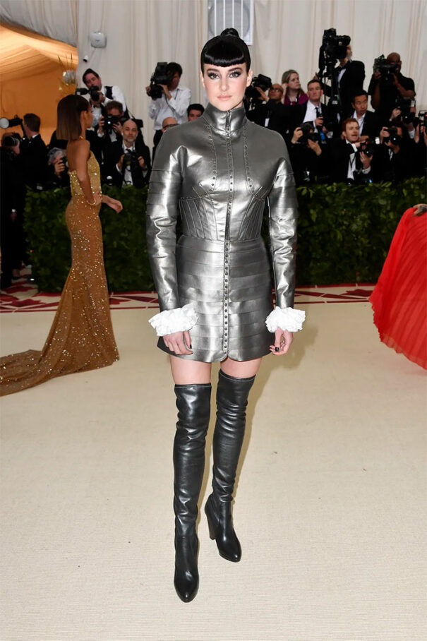 25 Of The Most Ridiculously Bizarre Met Gala Fashion Designs | DeMilked