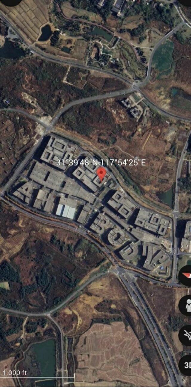 35 Of The Weirdest Things People Spotted On Google Earth | DeMilked