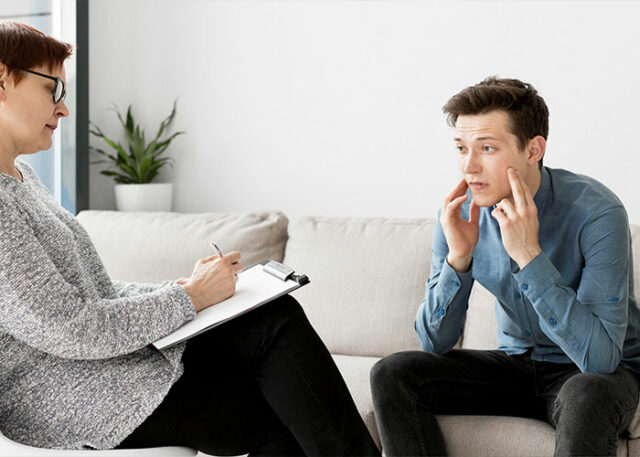 25 People Share Their Most Inappropriate Interactions With A Therapist ...
