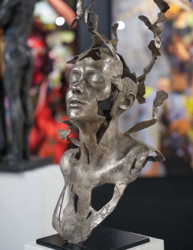 Cracks That Speak: Artist James Cook Turns Fragmentation Into Beauty ...
