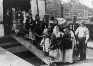 25 Photos That Give Insight Into The Reality Of American Life During ...