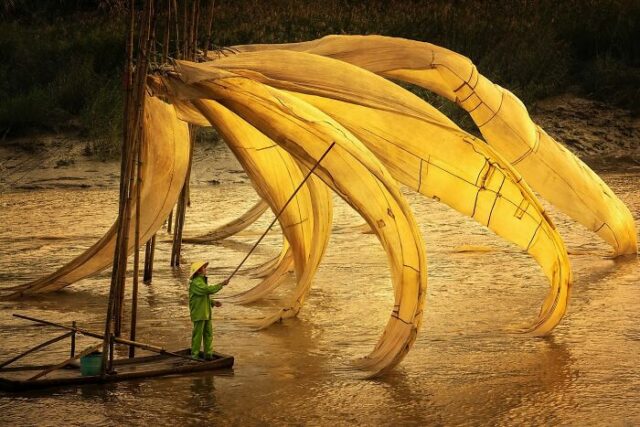 20 Incredible Shots By Zay Yar Lin That Reveal Asia’s Heart And Spirit ...
