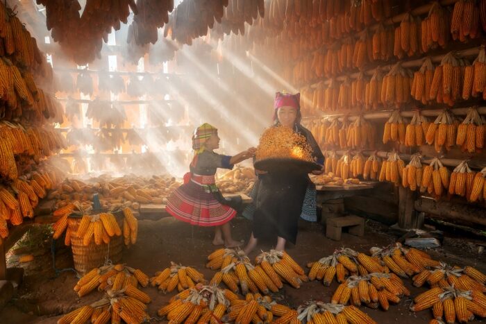 20 Incredible Shots By Zay Yar Lin That Reveal Asia’s Heart And Spirit ...