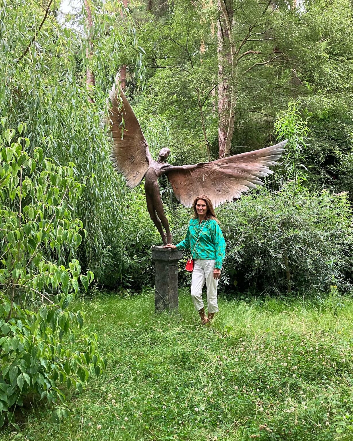 The Bronze Works Of Nicola Godden: 15 Evocative Figures That Speak Of ...