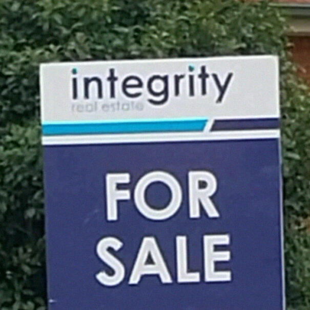 25 Cringey Designs That Just Don’t Make Sense | DeMilked