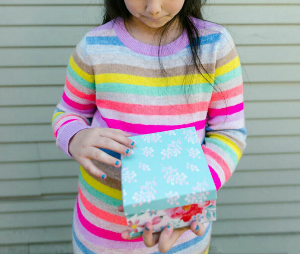 35 Awkward Discoveries Parents Made While Snooping In Their Teen’s Room ...