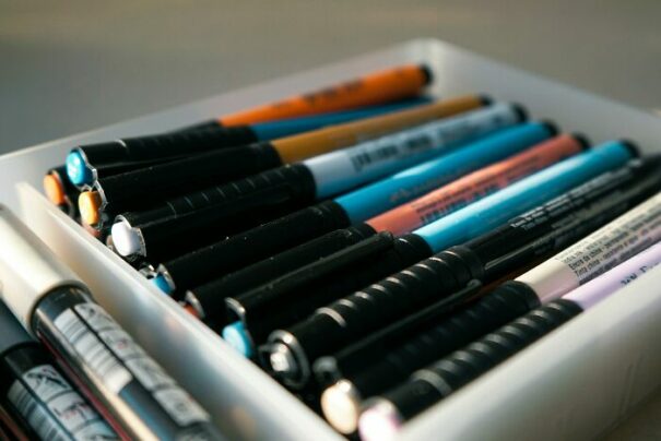 35 Awkward Discoveries Parents Made While Snooping In Their Teen’s Room ...