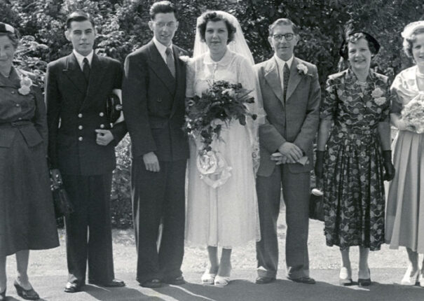 35 Spousal Secrets That Were Revealed Only After The Couple Said “I Do ...