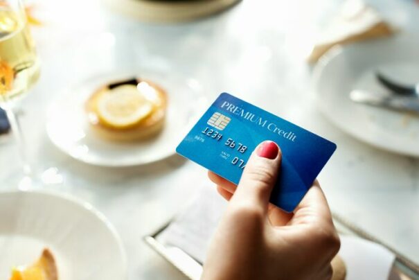 25 Restaurant Workers Reveal The Most Awkward Dates They Have Witnessed ...