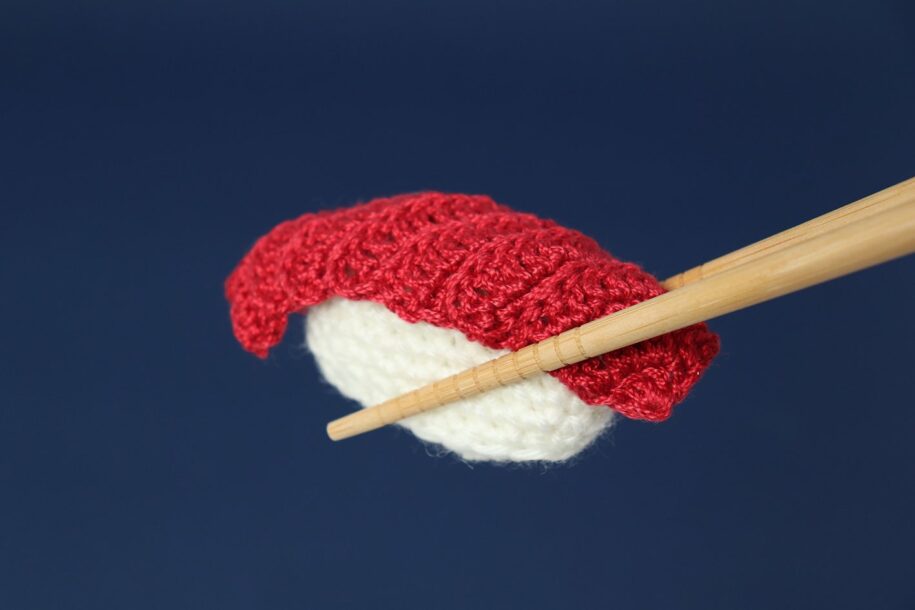 Japanese Artist Crochets Yarn Into Sushi, Ramen, Omurice And More ...