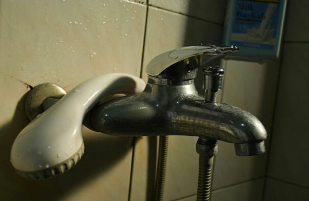 25 Super Icky Things Partners Did That Ended Up Being A Dealbreaker ...