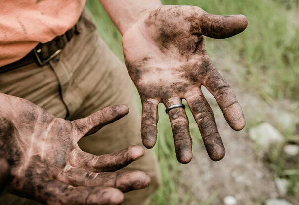 25 Super Icky Things Partners Did That Ended Up Being A Dealbreaker ...