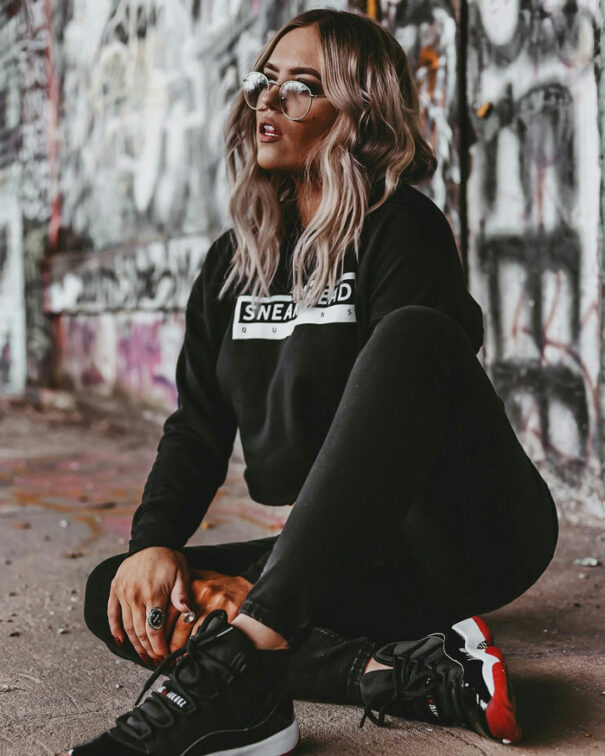 25 Signs Foreigners Use As Key Identifiers To Spot An American In ...