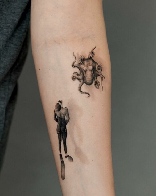 This Tattoo Artist Creates Designs So Real, They Look Like They Might ...