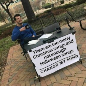 35 Funny Horror Memes For Those Who Love The Creepy Season | DeMilked